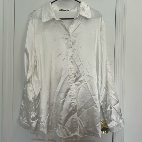 PrettyLittleThing | Tops | Pretty Little Thing White Silk Button Up ...